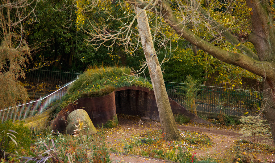 A Woven Rebar Garden Compost Shed by Groves Raines Architects | PITH ...